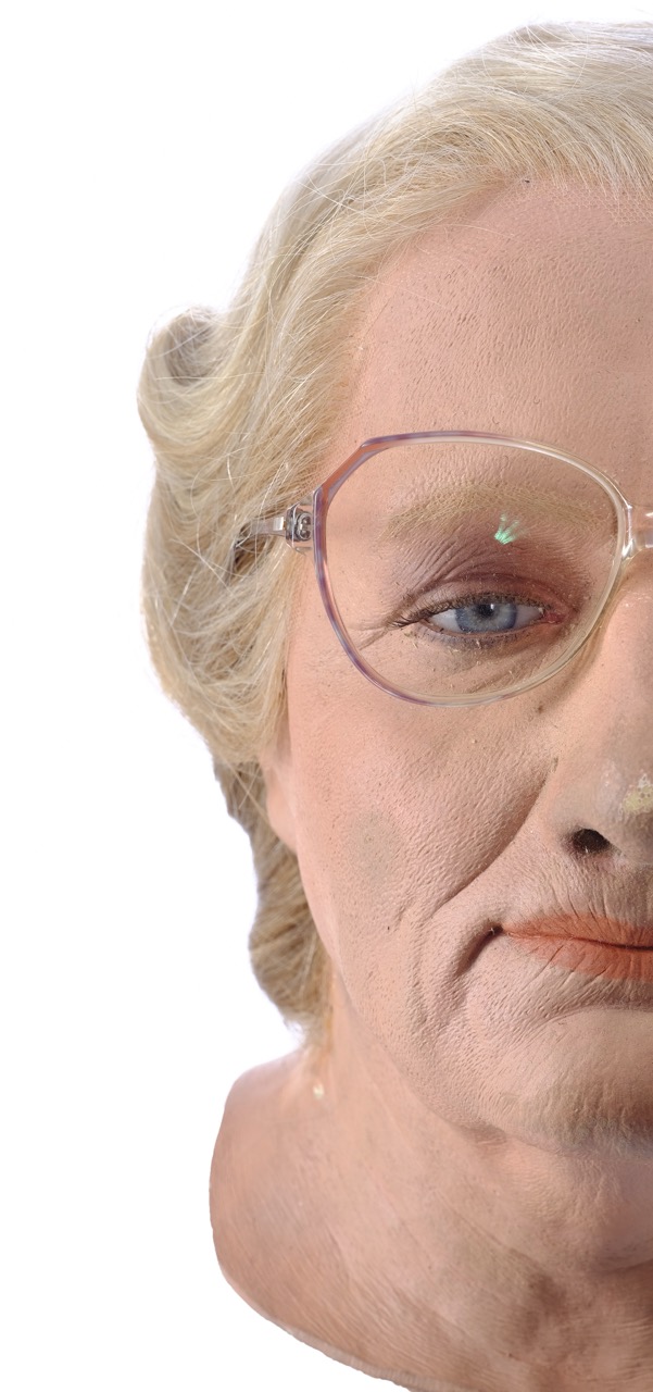 Hellooooo! The Iconic Make-Up Bust of Mrs Doubtfire - PropBlog